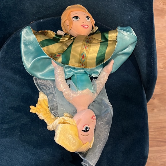 Disney | Toys | Official Disney World Elsa Anna Flip Push Doll | Poshmark